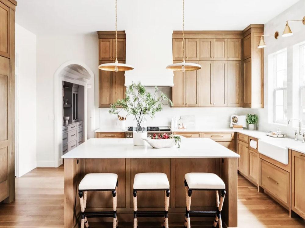 The Timeless Beauty of Oak Kitchen Cabinets - Decor Medley